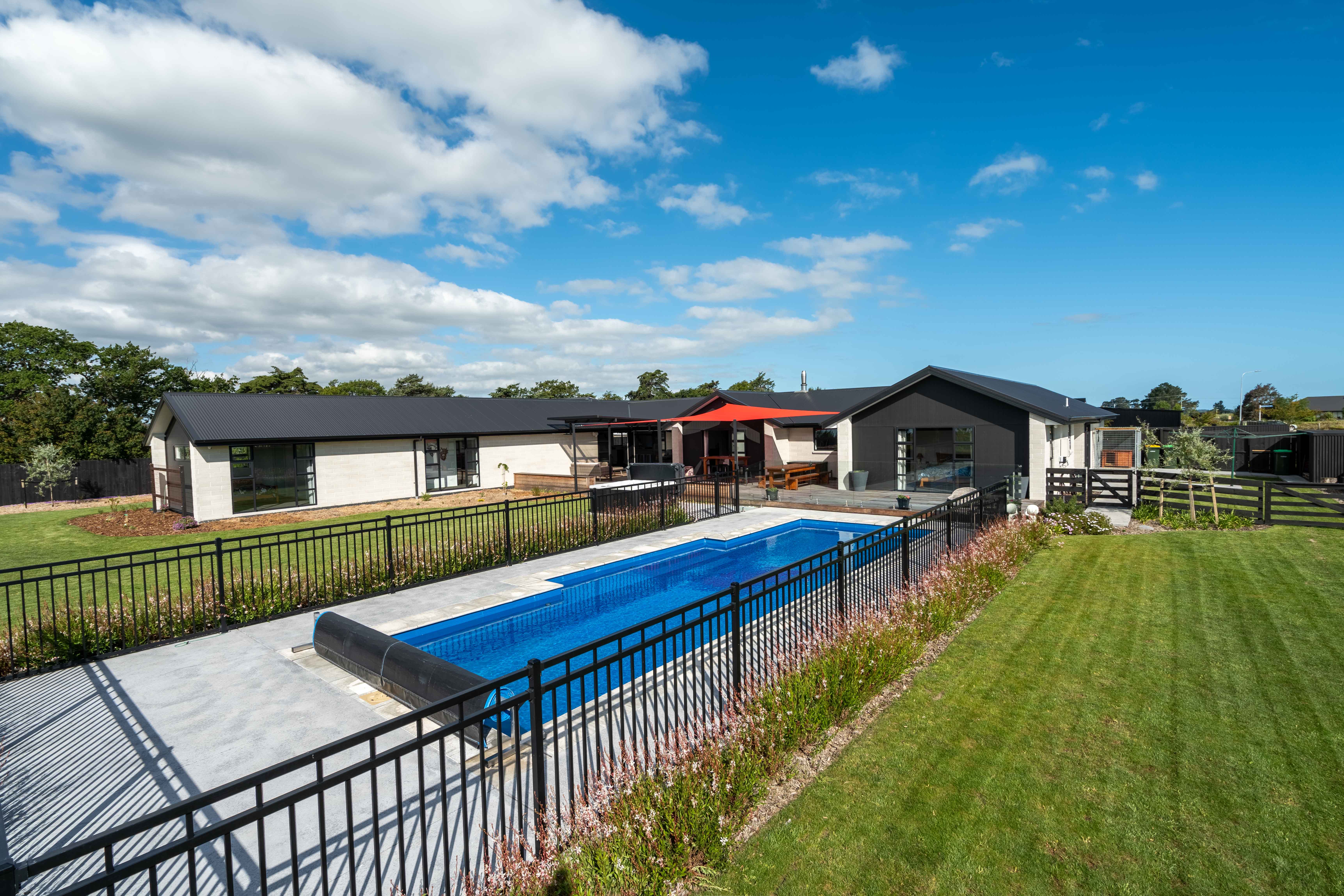 Lex & Mark | Classic Builders